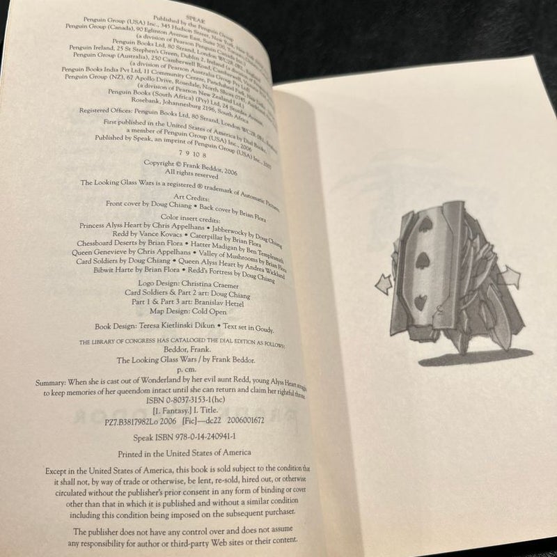 The Looking Glass Wars by Frank Beddor