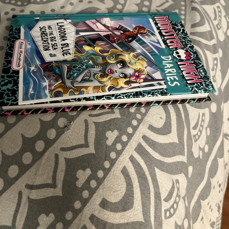 Monster High Diaries: Lagoona Blue and the Big Sea Scarecation