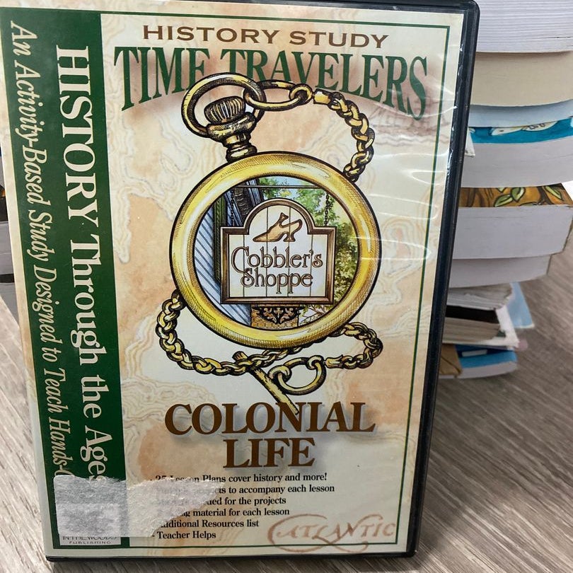 Time Travelers: Colonial Life by Amy Pak