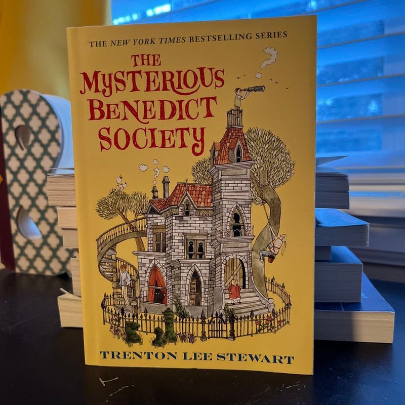 The Mysterious Benedict Society by Trenton Lee Stewart, Paperback ...