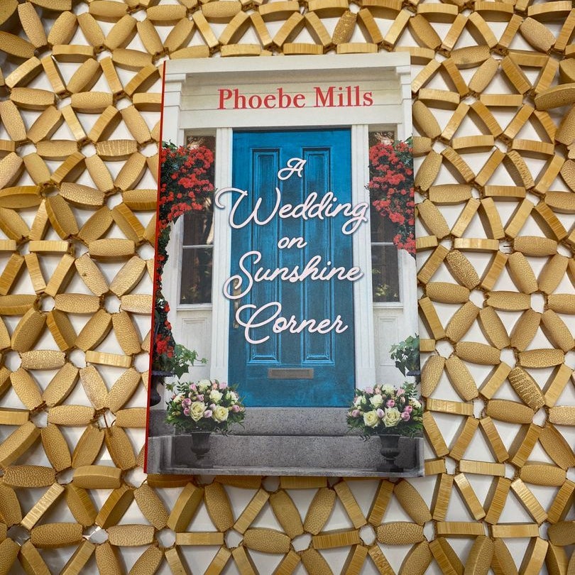 A Wedding on Sunshine Corner by Phoebe Mills