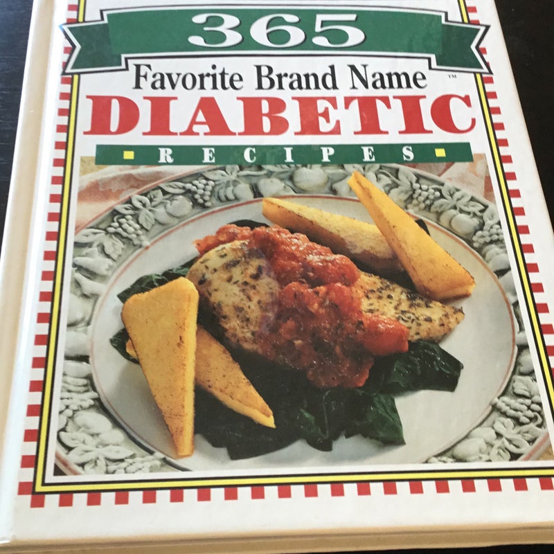 365 Preschool Crafts by Publications International Ltd. Staff