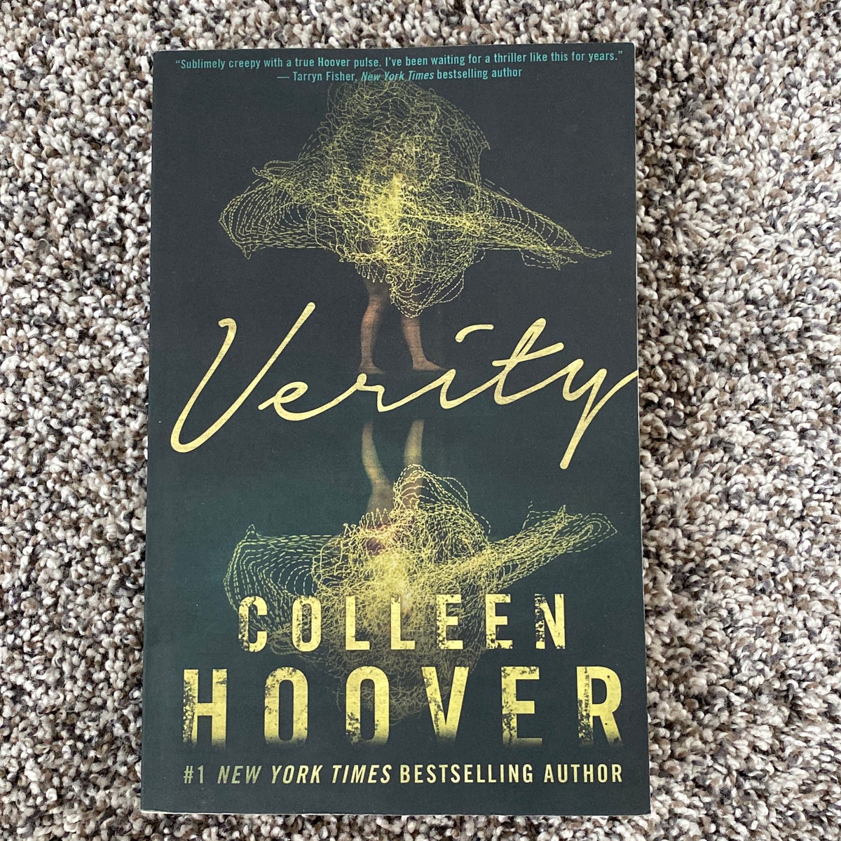 Verity by Colleen Hoover, Paperback | Pangobooks