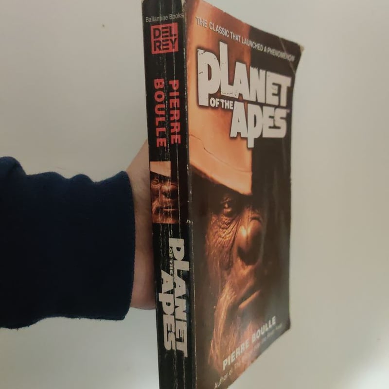 Planet of the Apes by Pierre Boulle, Paperback | Pangobooks