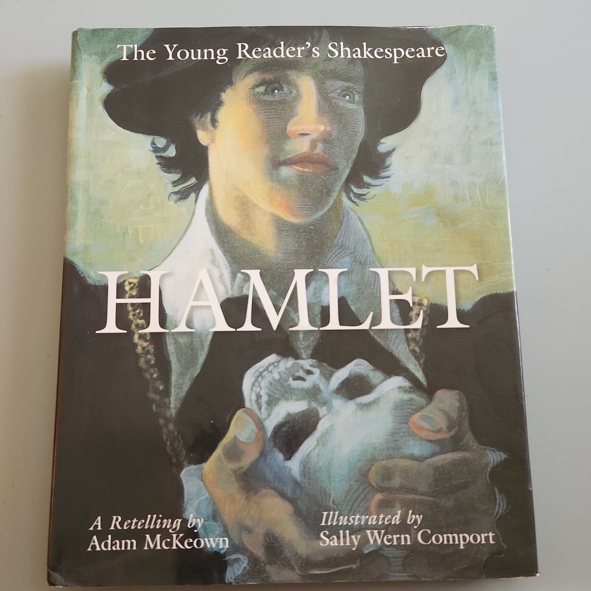 The Young Reader's Shakespeare: Hamlet by Adam McKeown