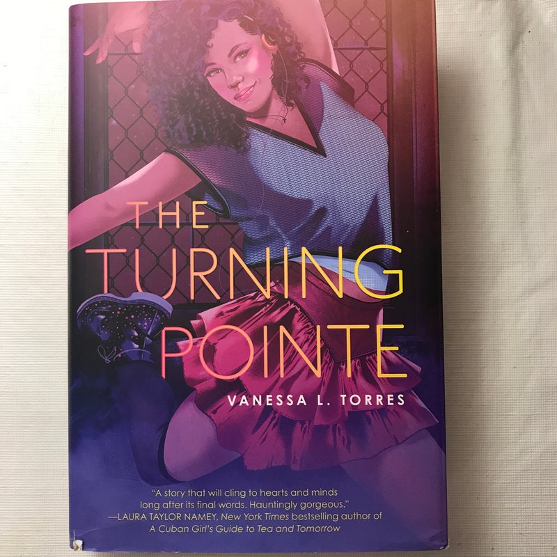 The Turning Pointe by Vanessa L. Torres, Hardcover | Pangobooks