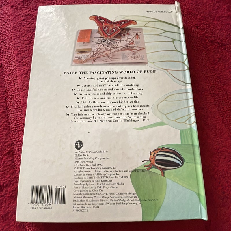 The Ultimate Bug Book by Luise Woelflein
