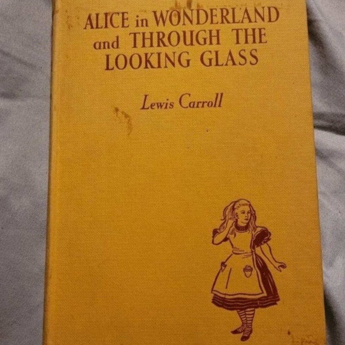 1952 Alice in Wonderland by Lewis Carrol, Hardcover | Pangobooks