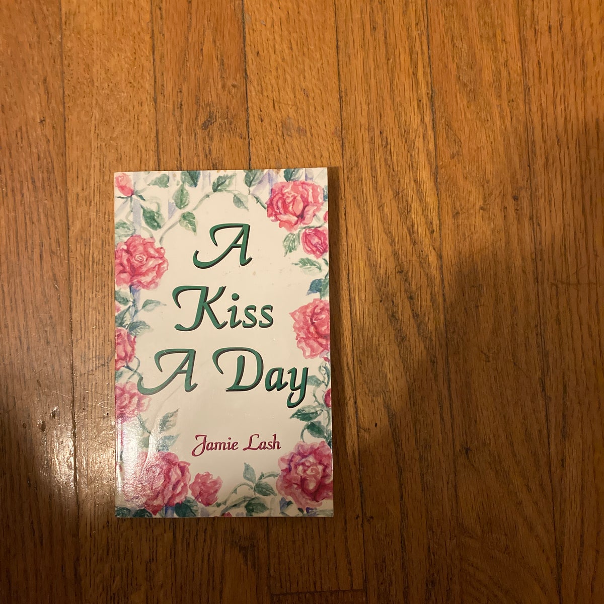 A Kiss a Day by Jamie S. Lash, Paperback | Pangobooks