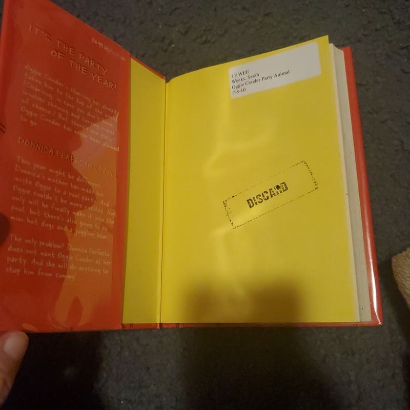 Oggie Cooder, Party Animal by Sarah Weeks, Hardcover | Pangobooks