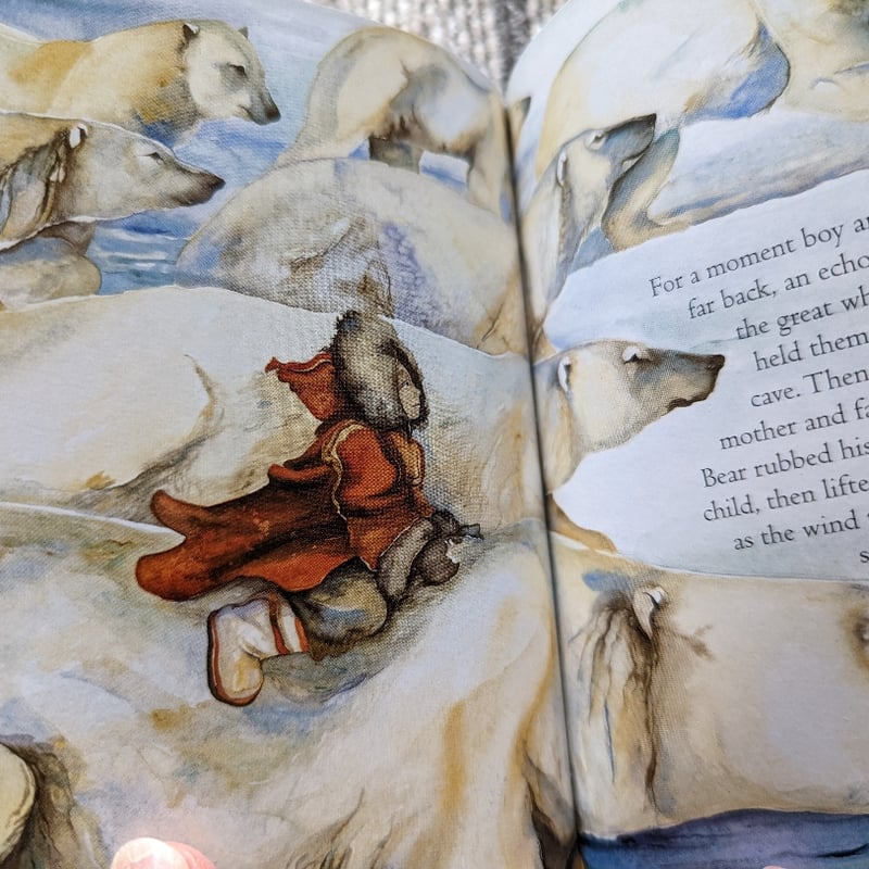The Ice Bear by Jackie Morris, Hardcover | Pangobooks
