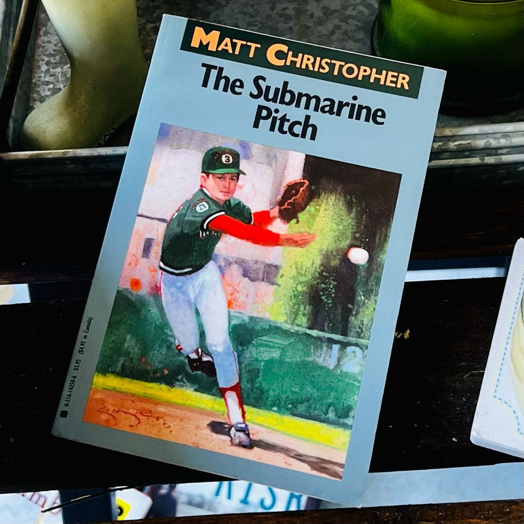 The Submarine Pitch by Matt Christopher, Paperback | Pangobooks