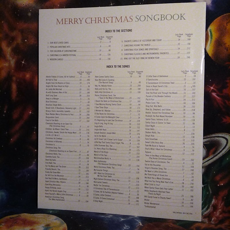 Merry Christmas Songbook by Reader's Digest Editors | Pangobooks