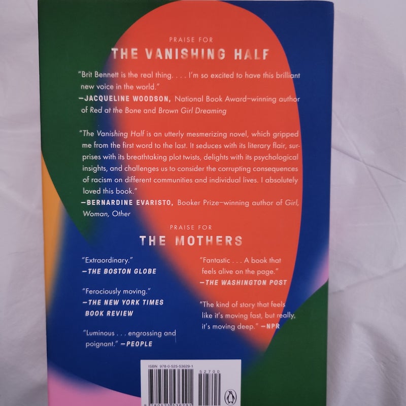The Vanishing Half by Brit Bennett, Hardcover | Pangobooks