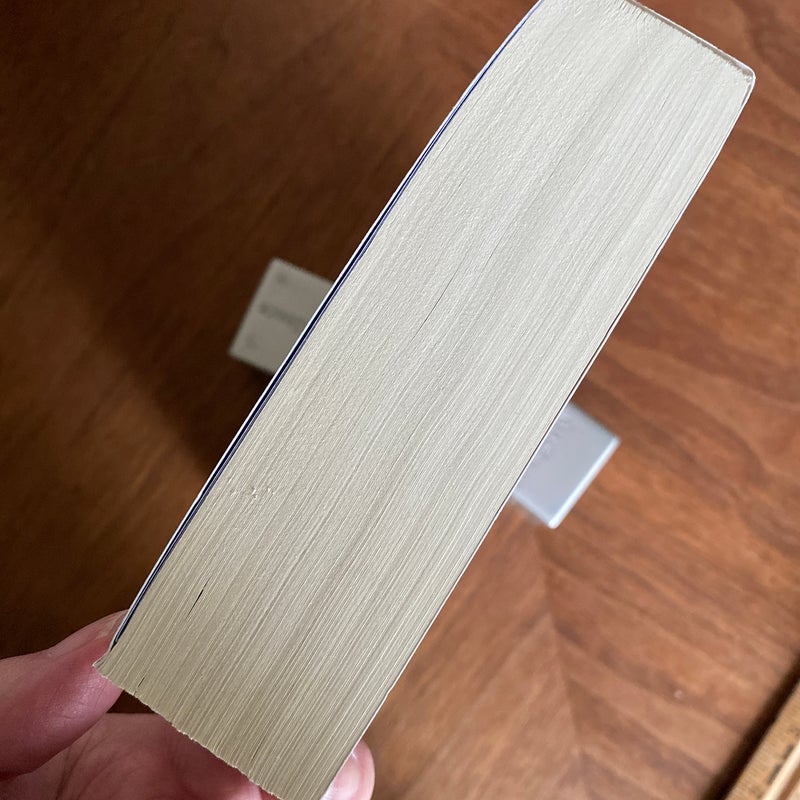 The Land of Stories: the Enchantress Returns by Chris Colfer