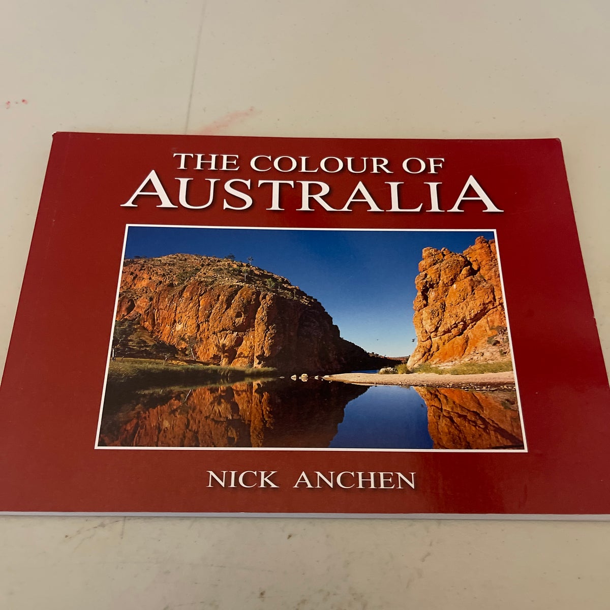 The Colour of Australia by Nick Anchen, Paperback | Pangobooks