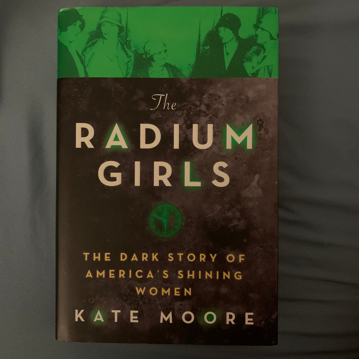 The Radium Girls by Kate Moore, Hardcover | Pangobooks