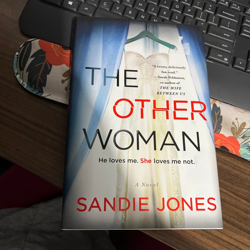 The Other Woman by Sandie Jones, Hardcover | Pangobooks