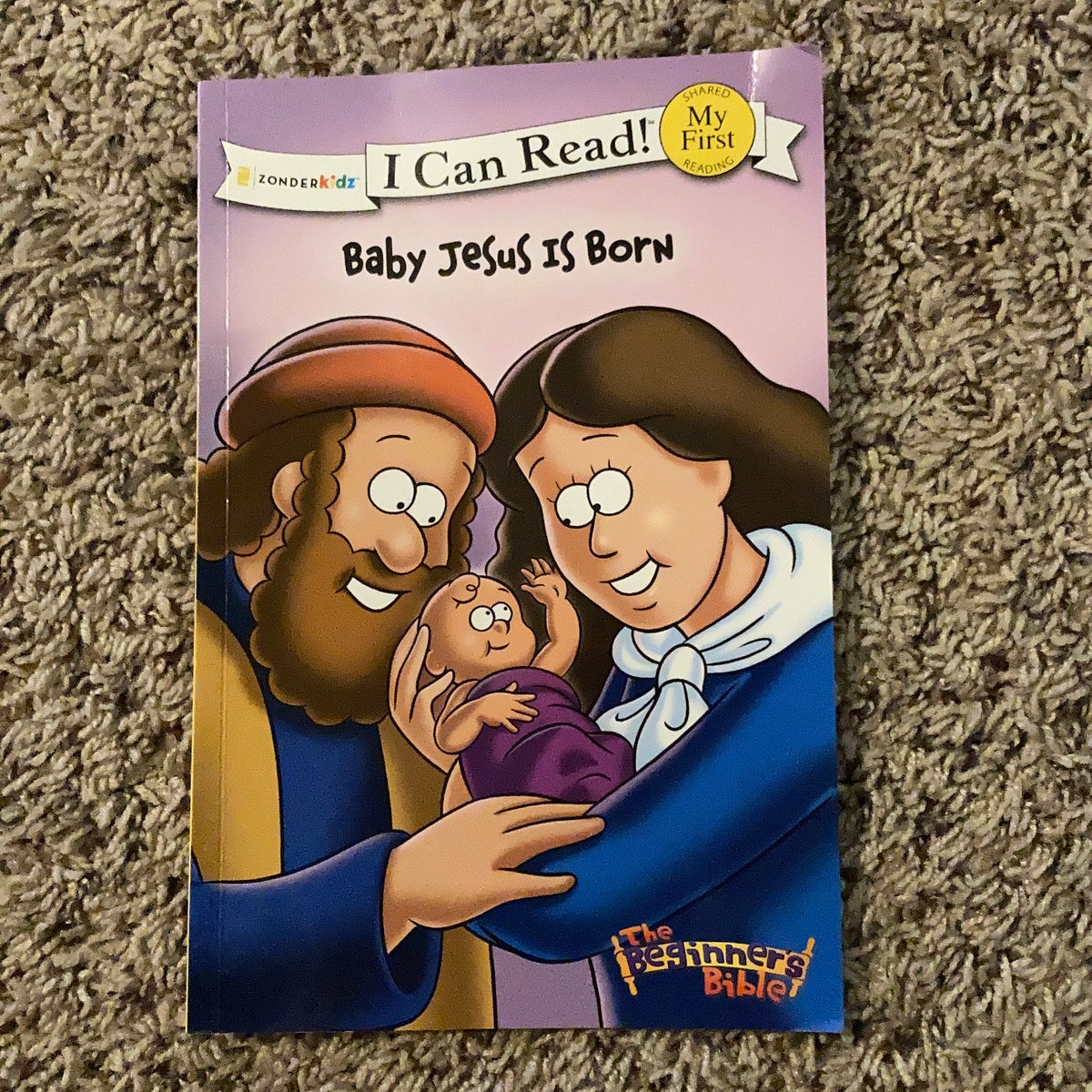 Baby Jesus Is Born by Kelly Pulley