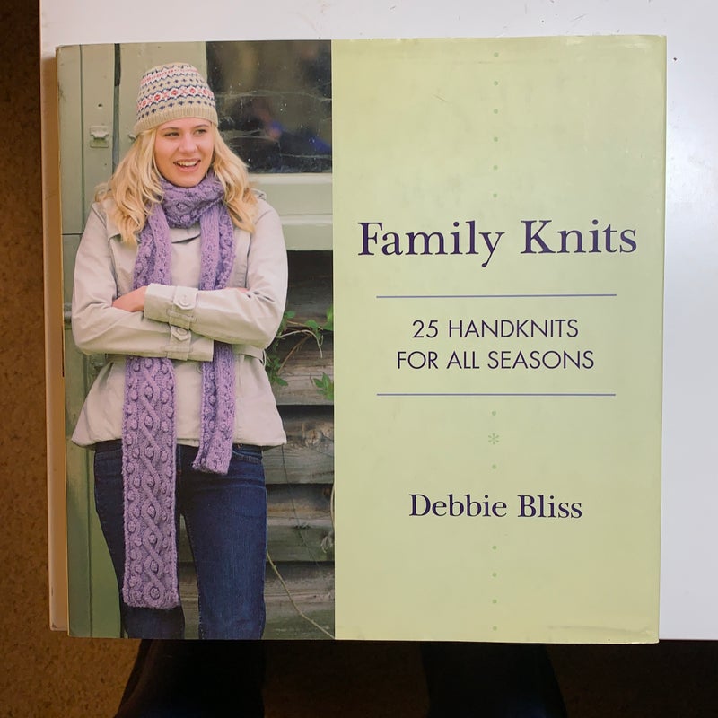 Family Knits by Debbie Bliss, Hardcover | Pangobooks