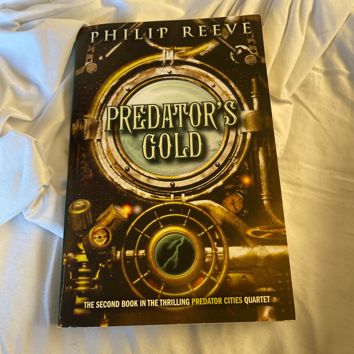 Predator's Gold by Philip Reeve, Paperback | Pangobooks