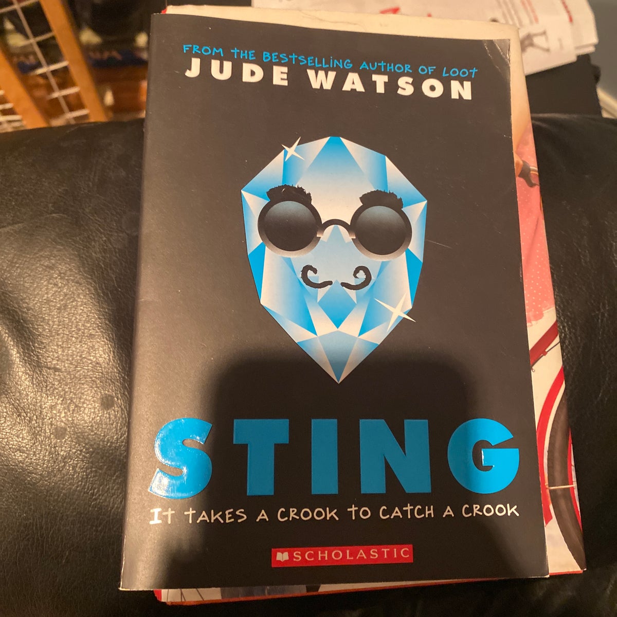 Sting: a Loot Novel