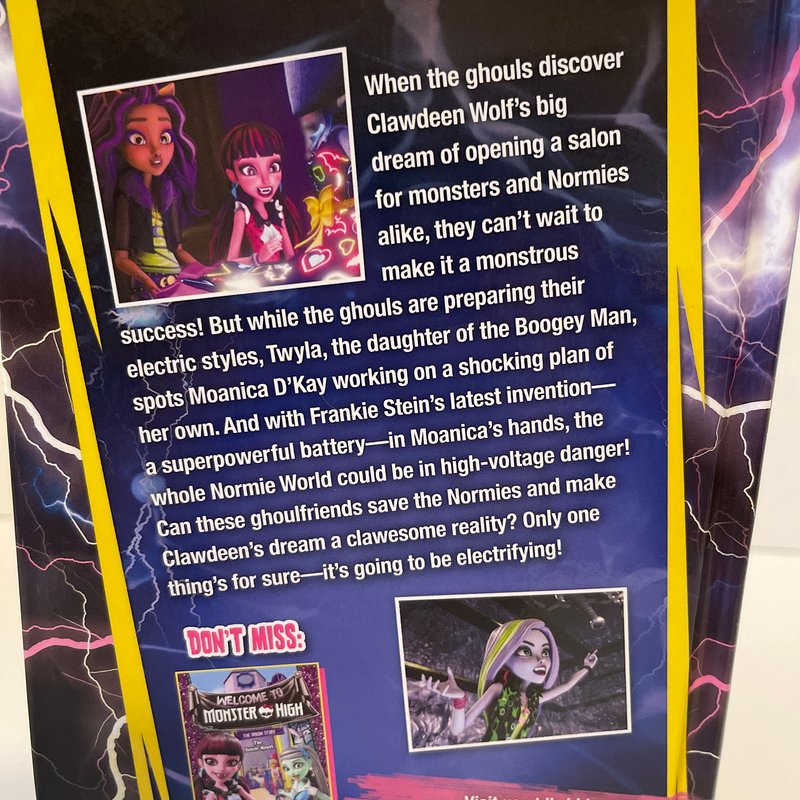 Monster High: Electrified: the Deluxe Junior Novel by Perdita Finn