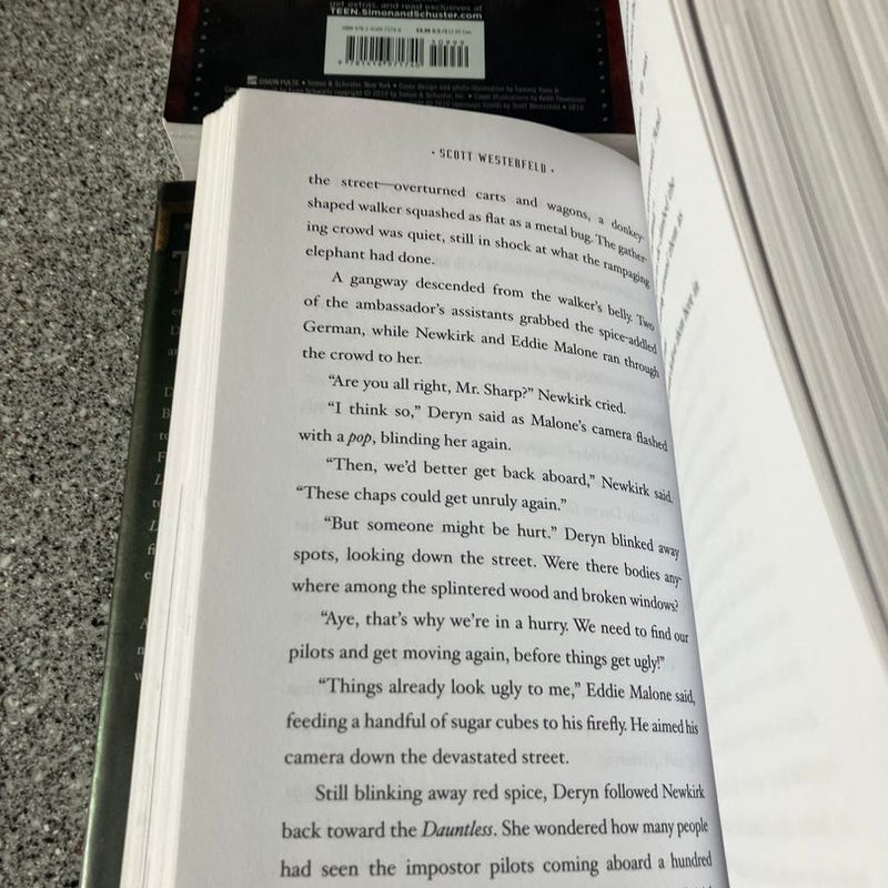 Leviathan Trilogy BUNDLE by Scott Westerfeld, Paperback | Pangobooks