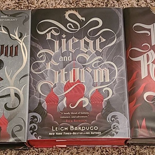 Shadow And Bone Trilogy by Leigh Bardugo, OOP covers! by Leigh Bardugo, Hardcover | Pangobooks