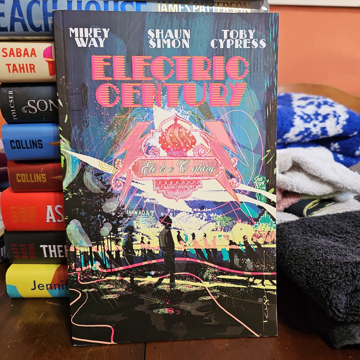 Electric Century by Mikey Way, Electric Electric Century, Z2 Z2 Comics, Shaun Simon