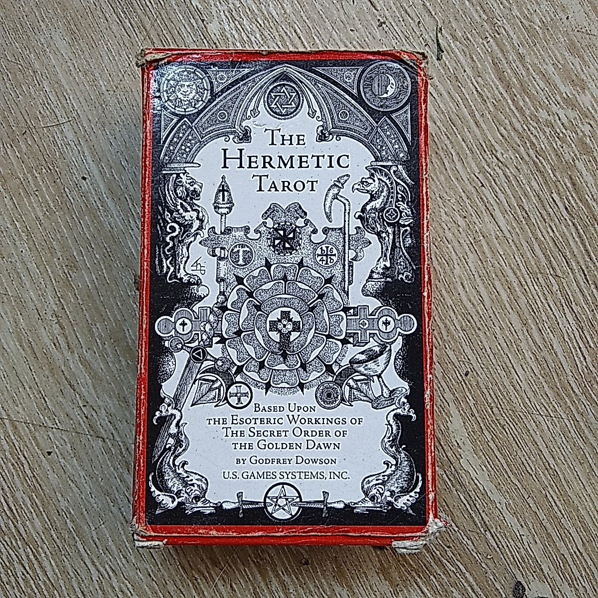 Hermetic Tarot by Godfrey Dowson, Stuart R. Kaplan