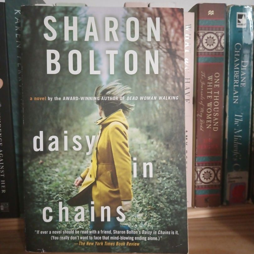 Daisy in Chains by Sharon Bolton