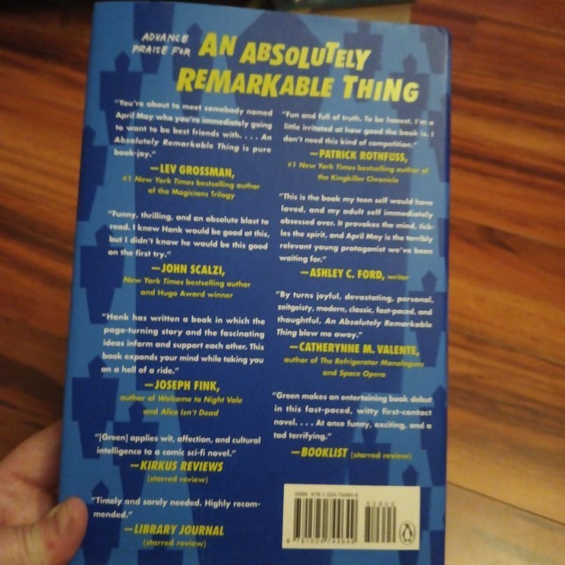 An Absolutely Remarkable Thing by Hang Green, Hardcover | Pangobooks