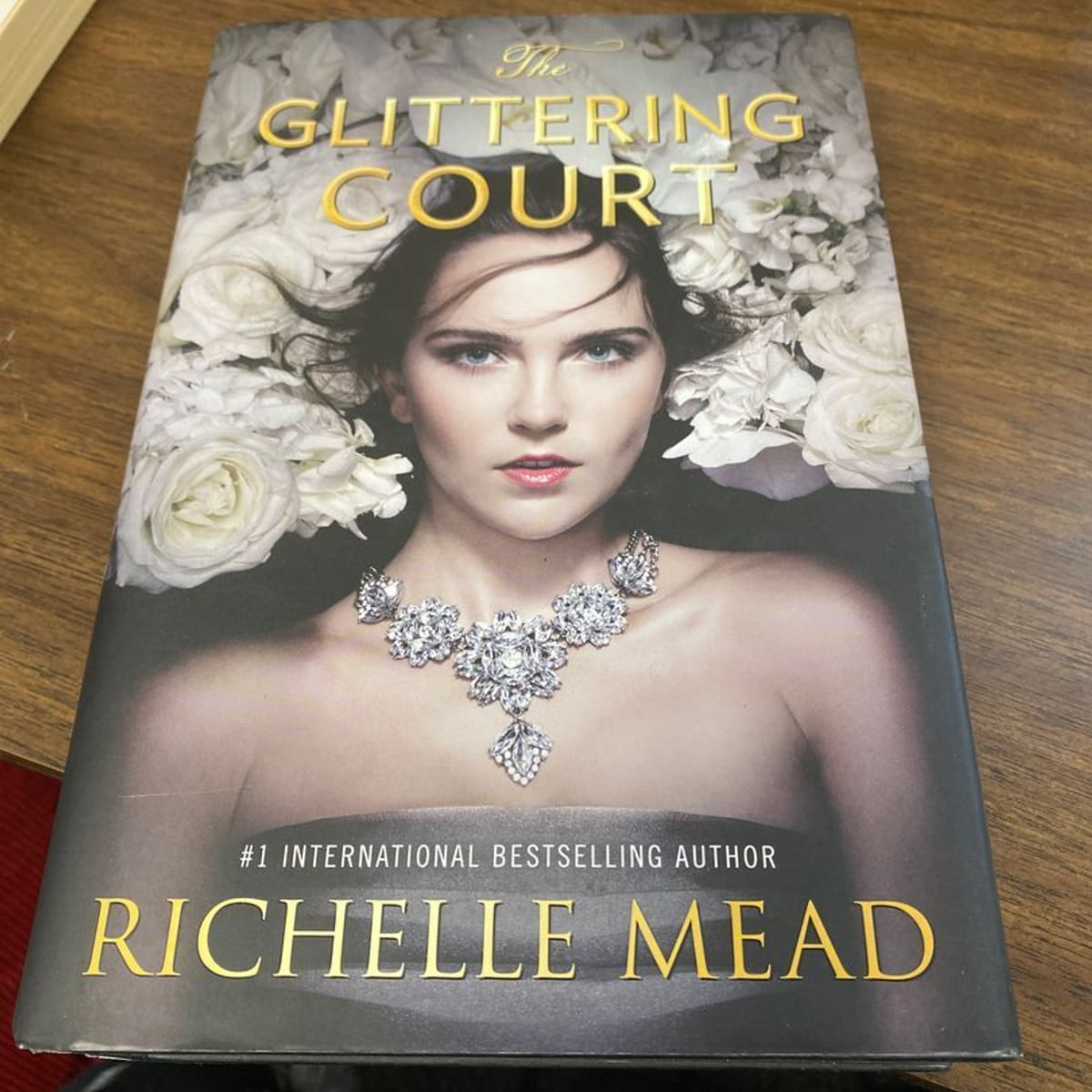 The Glittering Court by Richelle Mead, Hardcover | Pangobooks