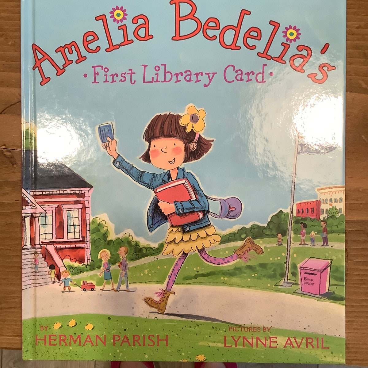 Amelia Bedelia's First Library Card