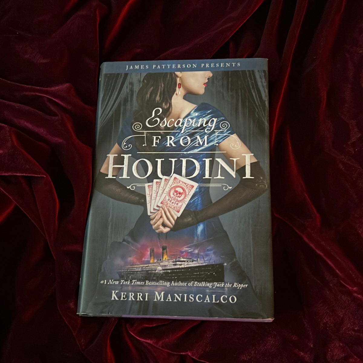 Escaping from Houdini by Kerri Maniscalco, Hardcover | Pangobooks