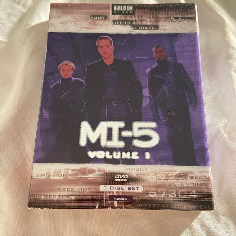 Mi-5 by BBC video, Hardcover | Pangobooks