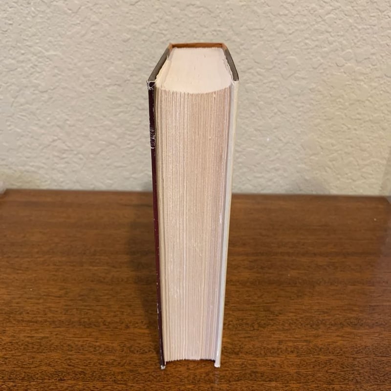 The Complete Book of Swords by Fred Saberhagen, Hardcover | Pangobooks