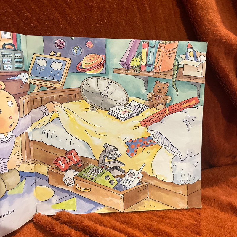 Arthur's off to School by Marc Brown