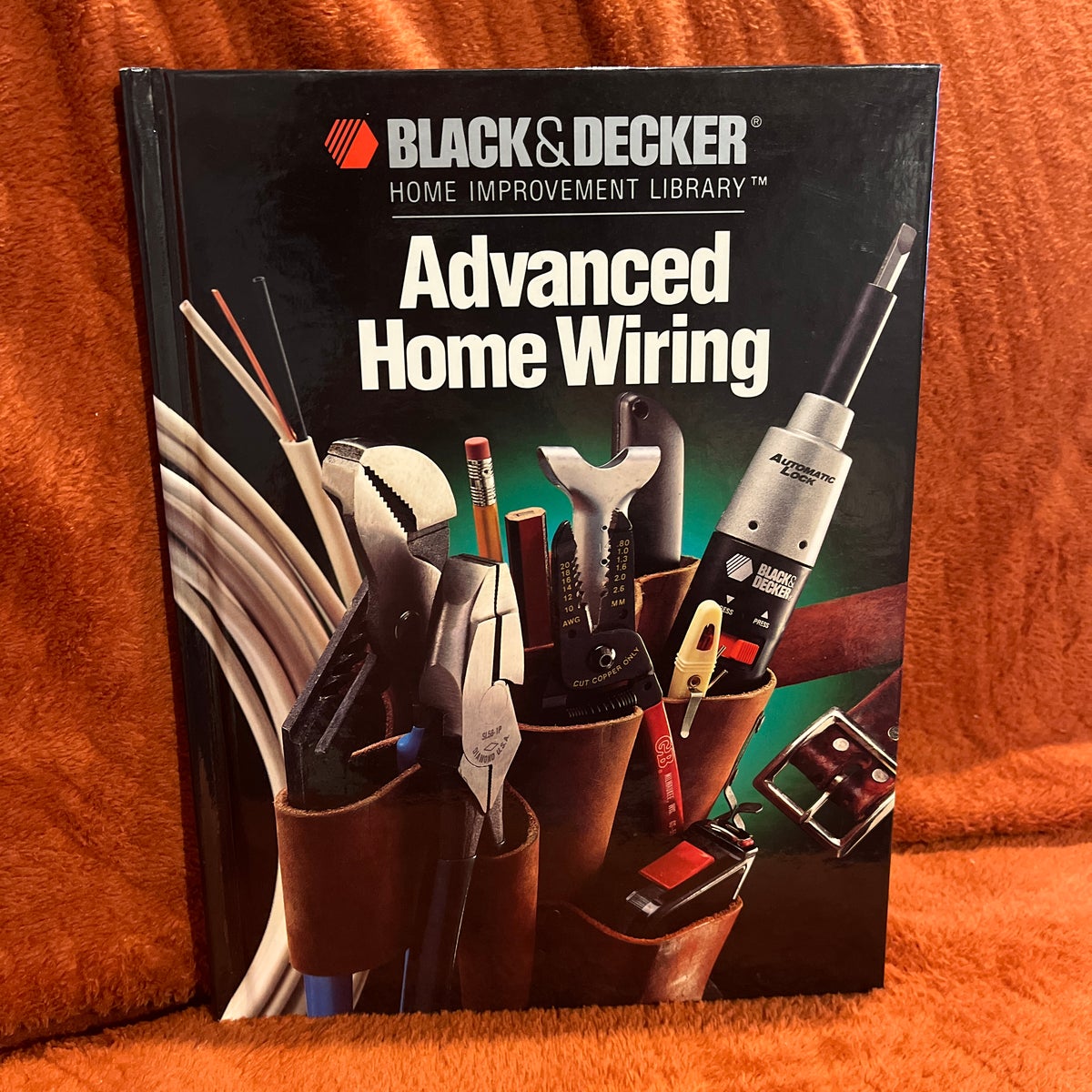 Advanced Home Wiring by Creative Publishing International Editors