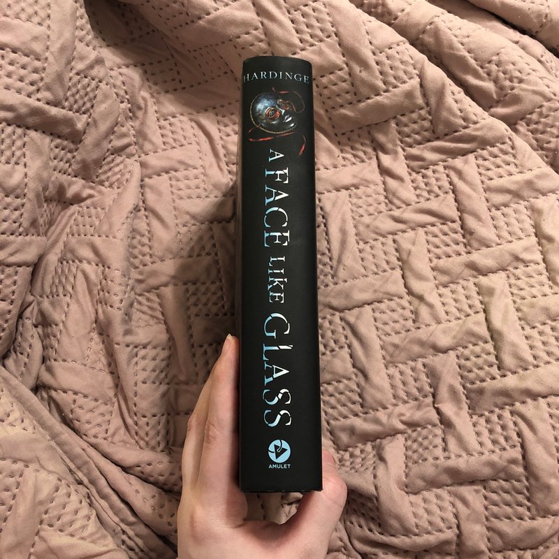 A Face Like Glass by Frances Hardinge, Hardcover | Pangobooks