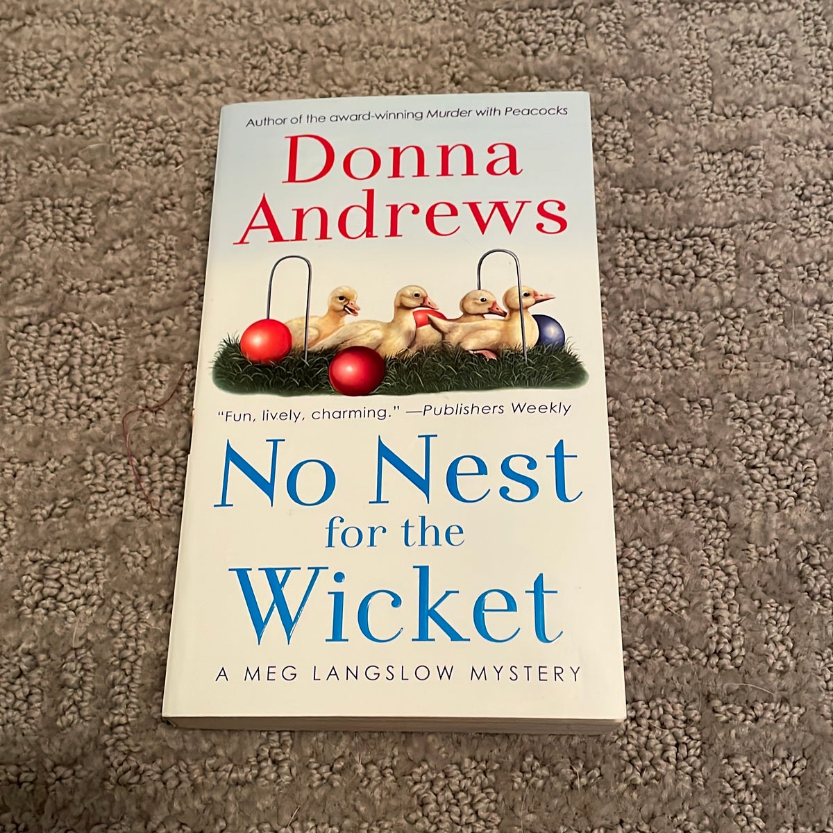 No Nest for the Wicket by Donna Andrews, Paperback | Pangobooks