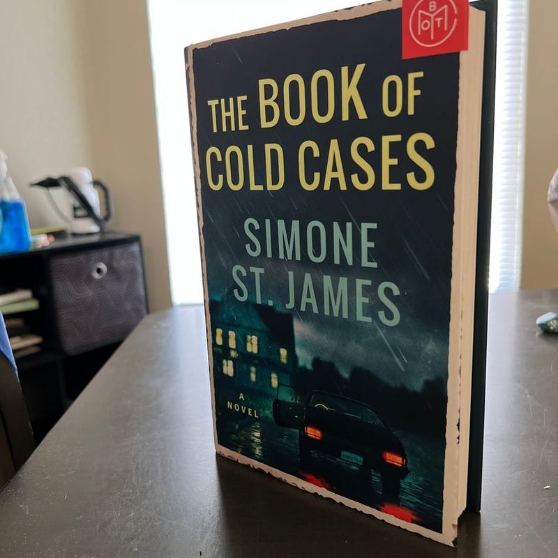 The Book of Cold Cases by Simone St. James, Hardcover | Pangobooks