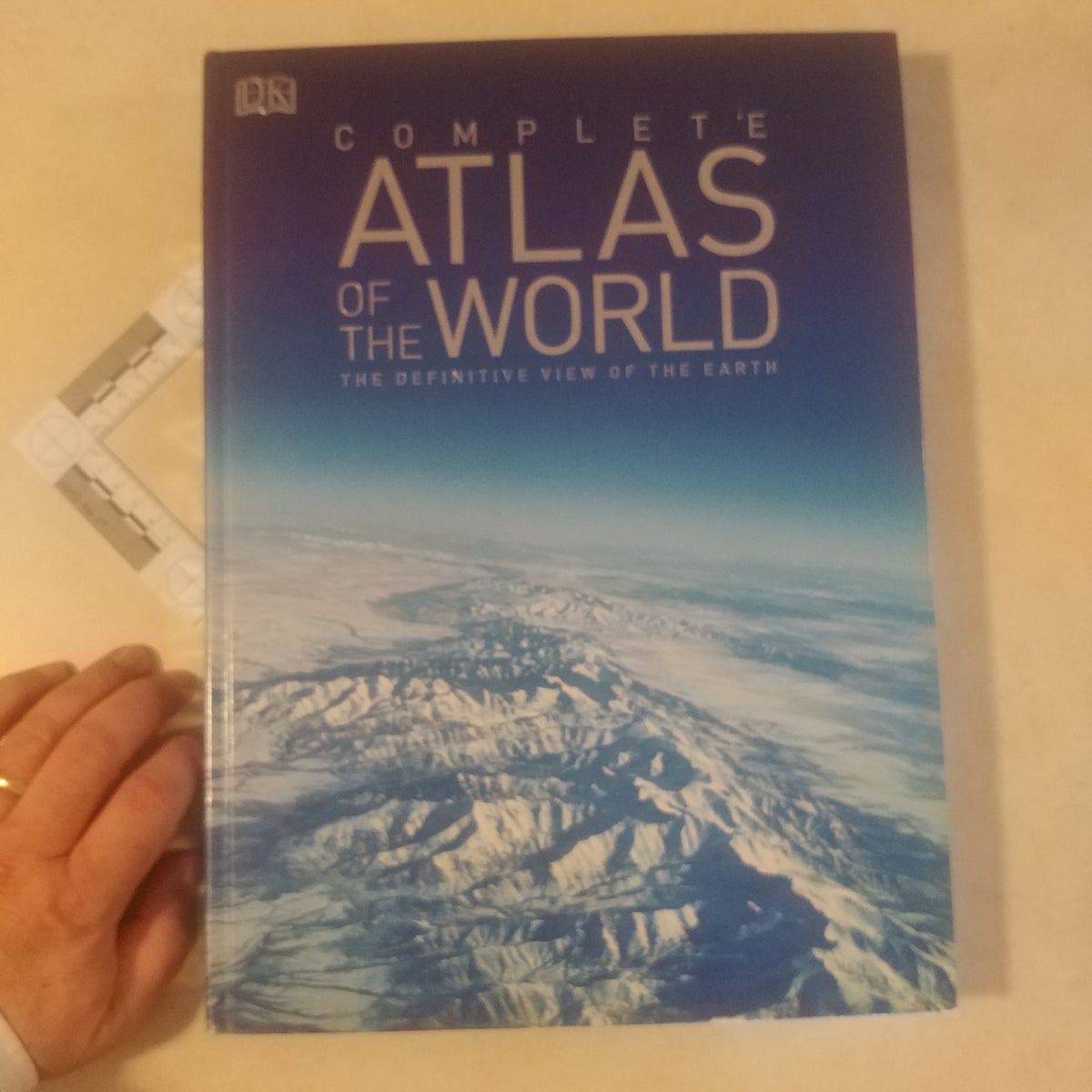 Complete Atlas of the World by David Roberts, Hardcover | Pangobooks