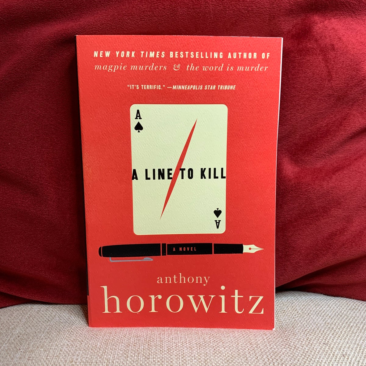 A Line to Kill by Anthony Horowitz, Paperback | Pangobooks