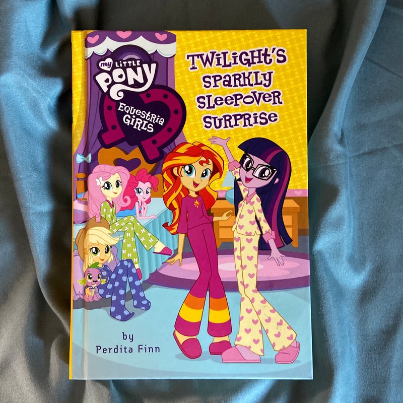 My Little Pony: Equestria Girls: Twilight's Sparkly Sleepover Surprise ...