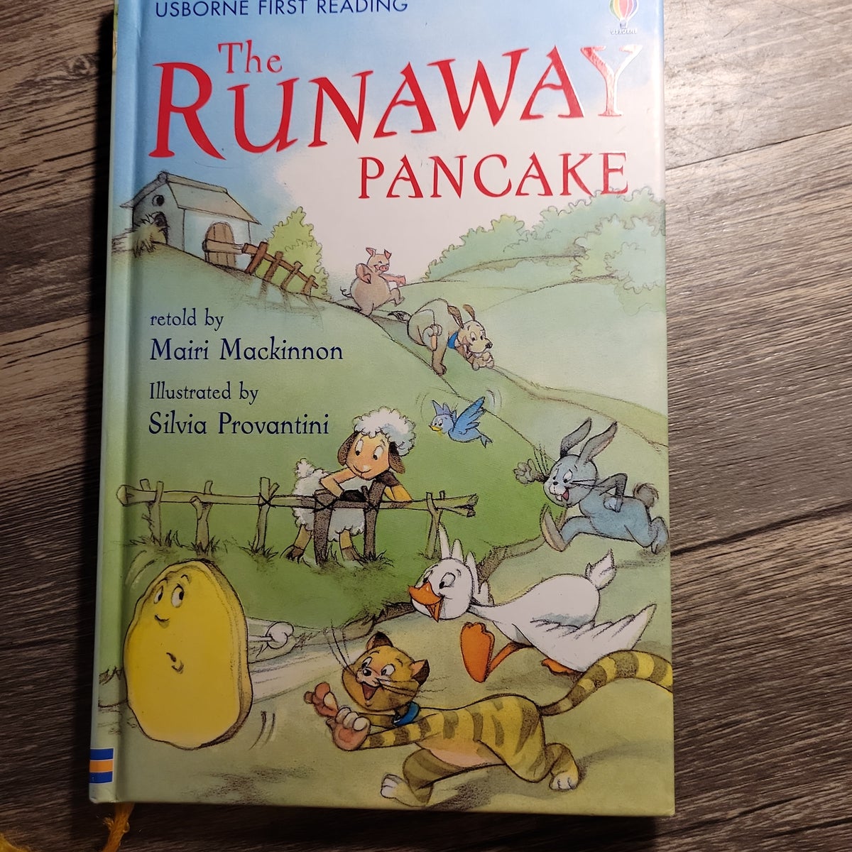The Runaway Pancake by Mairi MacKinnon, Hardcover | Pangobooks