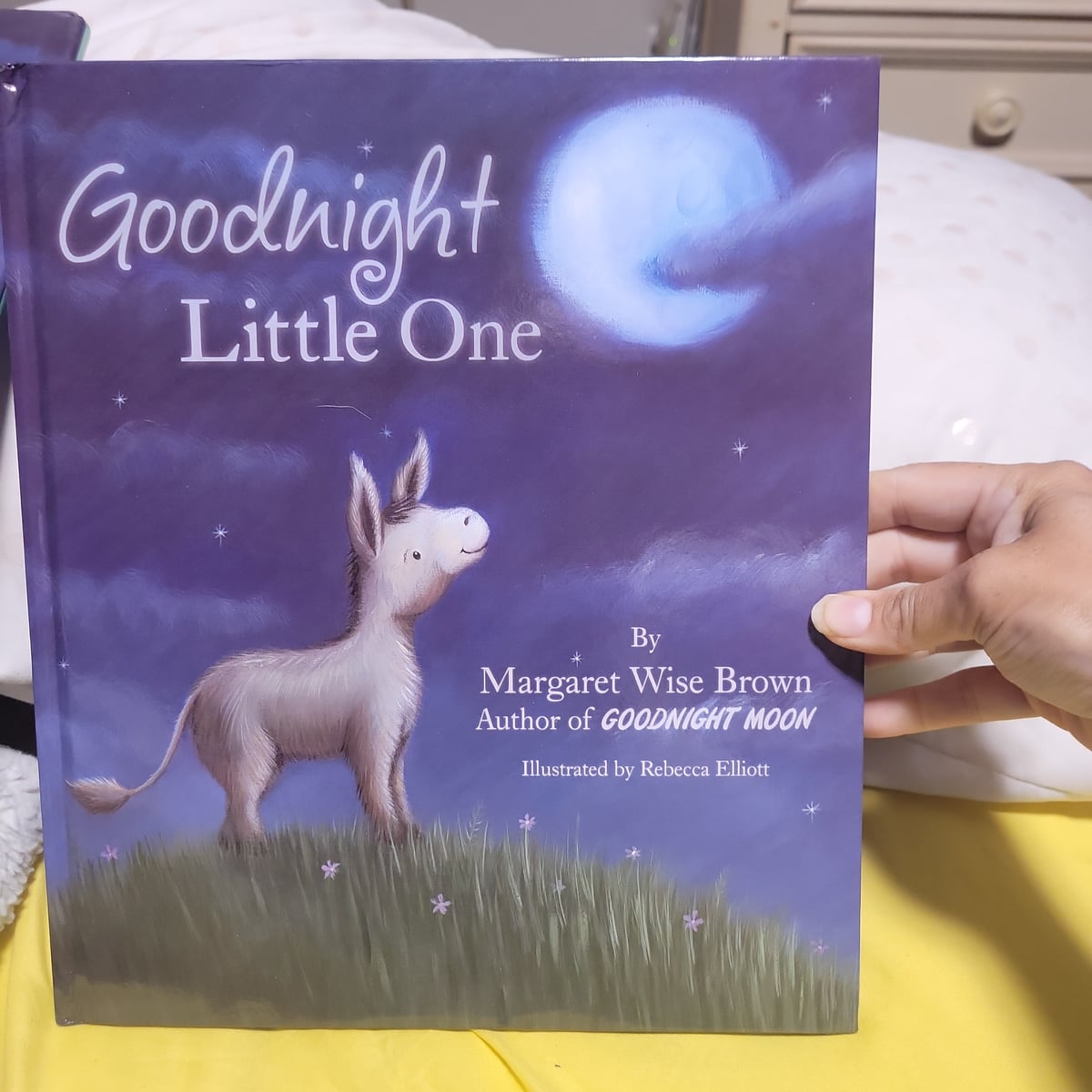 Goodnight little one by Margaret Wise Brown, Hardcover | Pangobooks