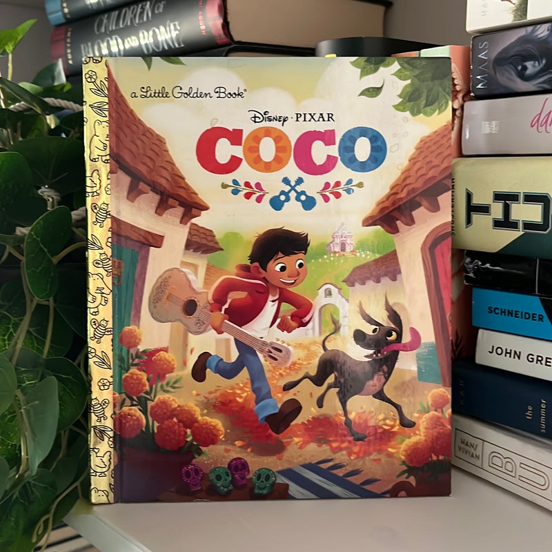 Coco Little Golden Book (Disney/Pixar Coco) by RH Disney | Pangobooks