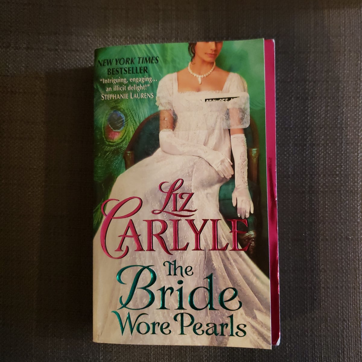 The Bride Wore Pearls by Liz Carlyle
